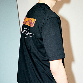 [T.I FOR MEN] 플라워&레터링 프린트 반팔 [뉴스텐다드] | M214MTS569M